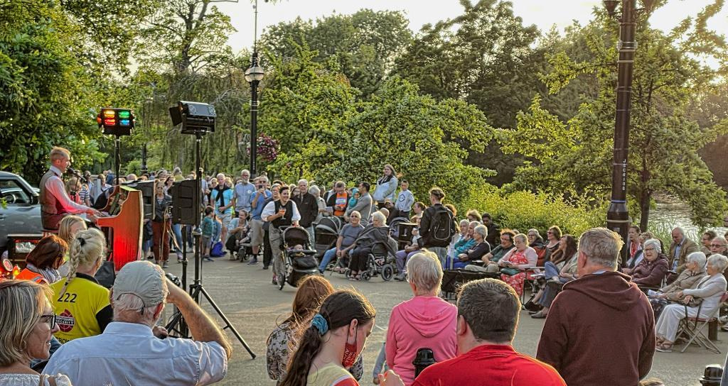 River Walk Returns: Tonbridge’s Favourite Friday Nights Are Here ...