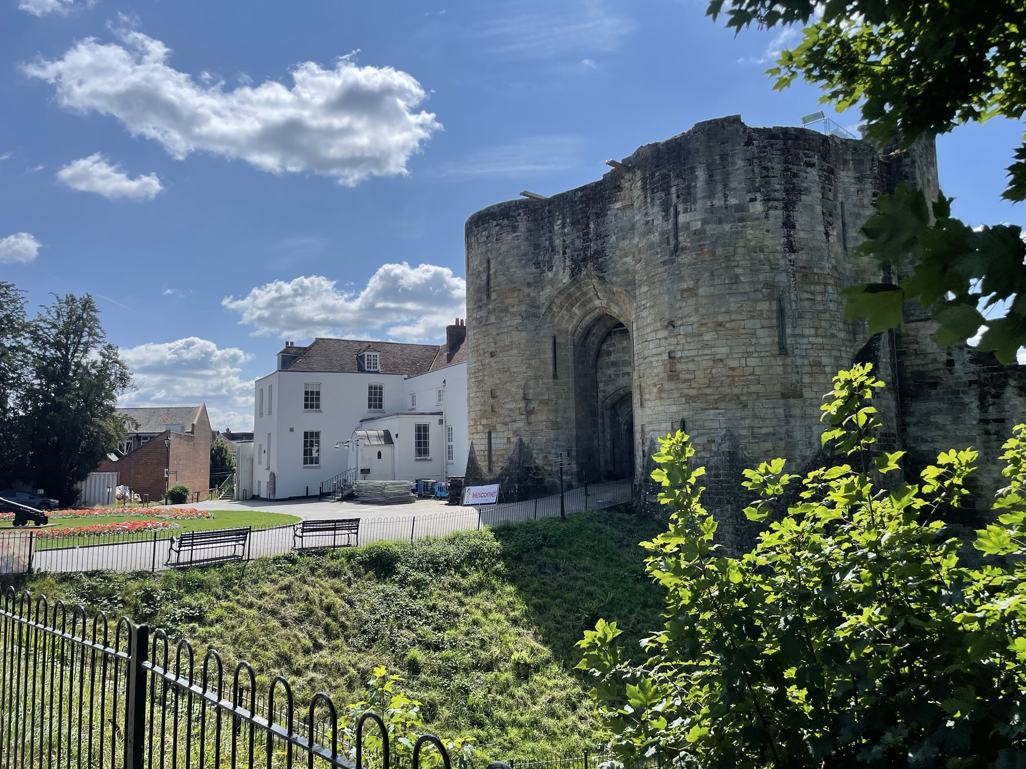 Tonbridge Castle Reopens: Stunning Restoration Complete